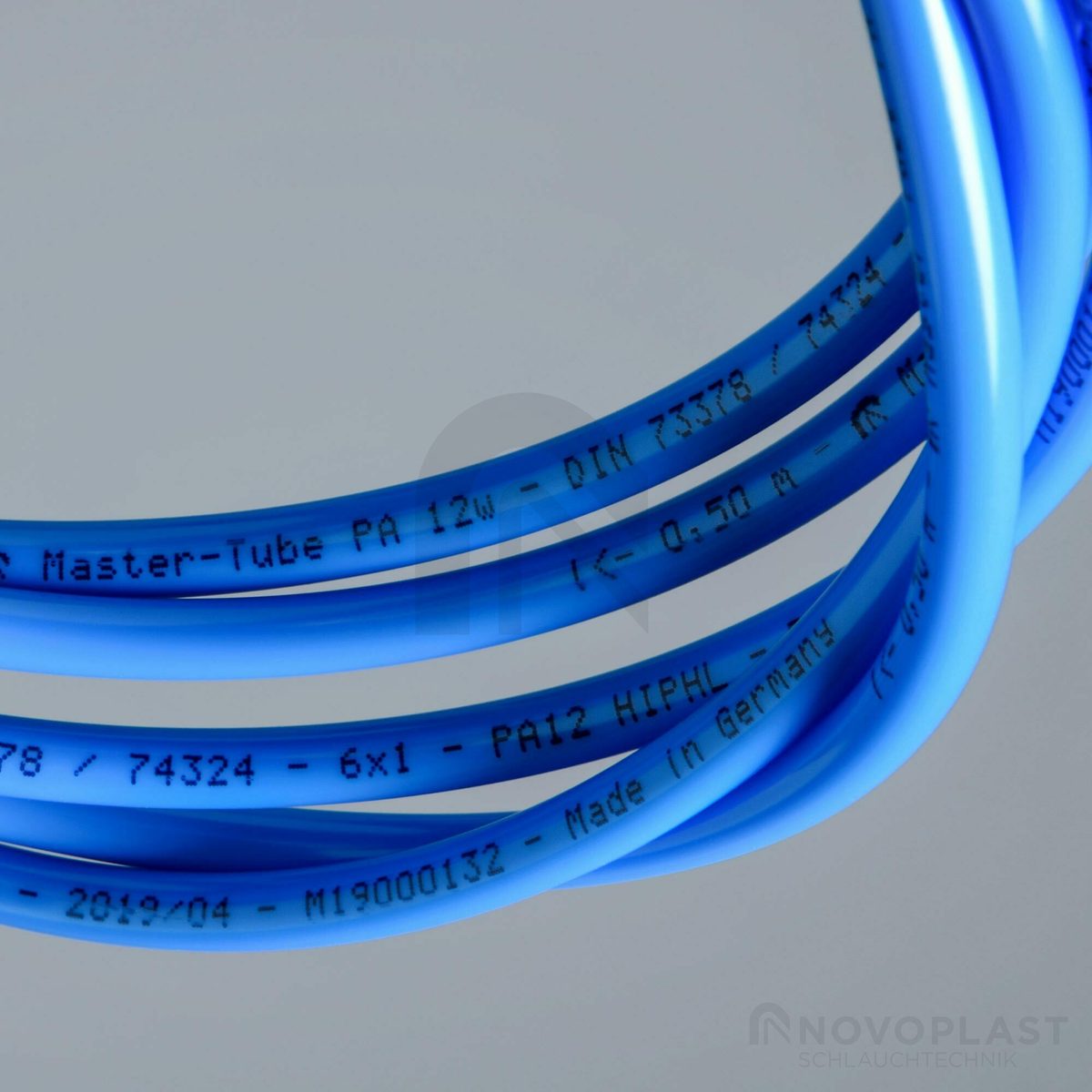 Master-Tube PA 12w - Extruded hoses from Novoplast | Masterflex